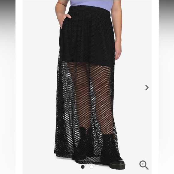 Hot Topic | Skirts | Hot Topic Fishnet Mesh Overlay Skirt With Pockets ...